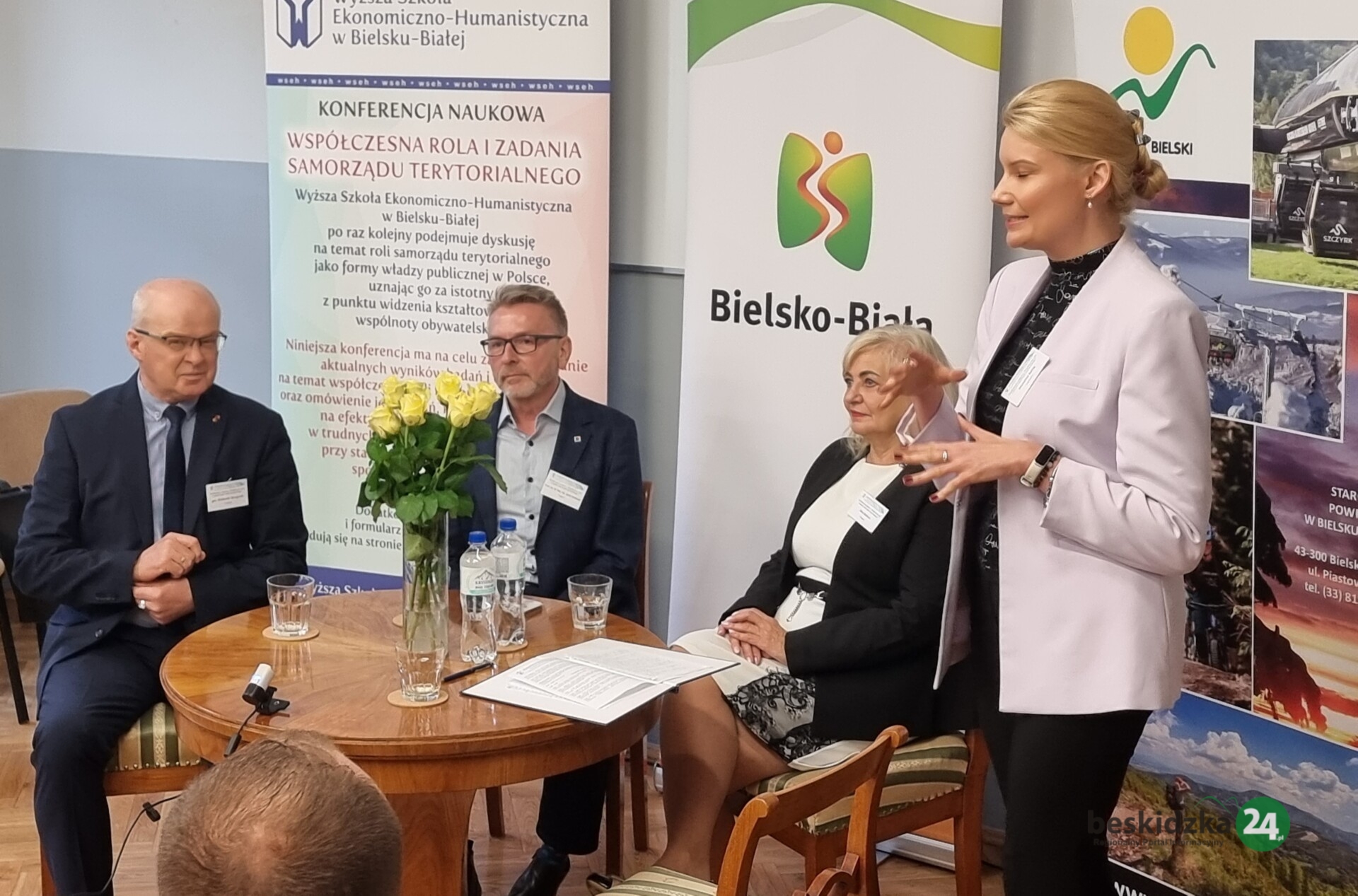 O samorządach i wyzwaniach przed nimi stojącymi. Konferencja w ...